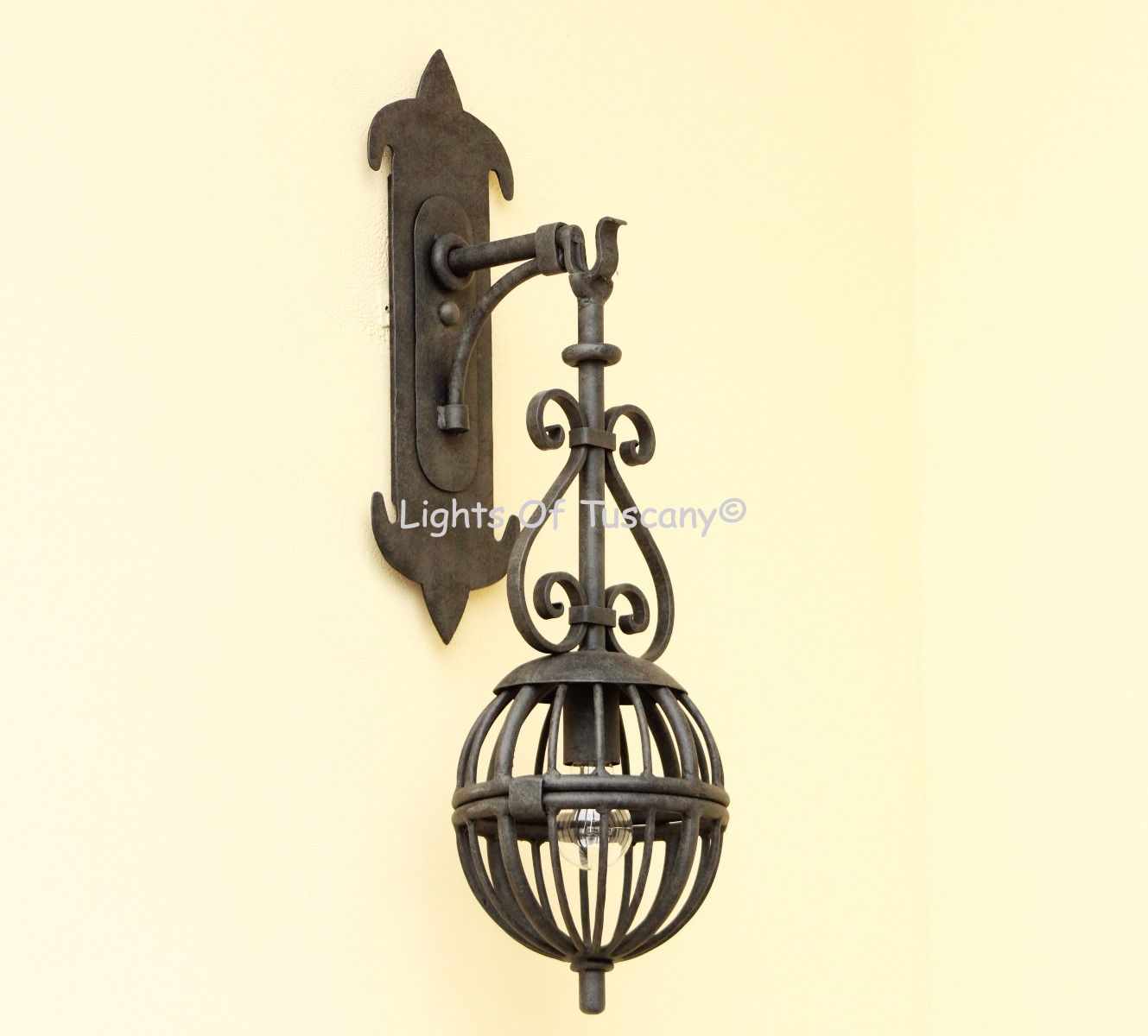Lights of Tuscany 5264-1 Medieval Castle Style Wrought Iron Wall Light